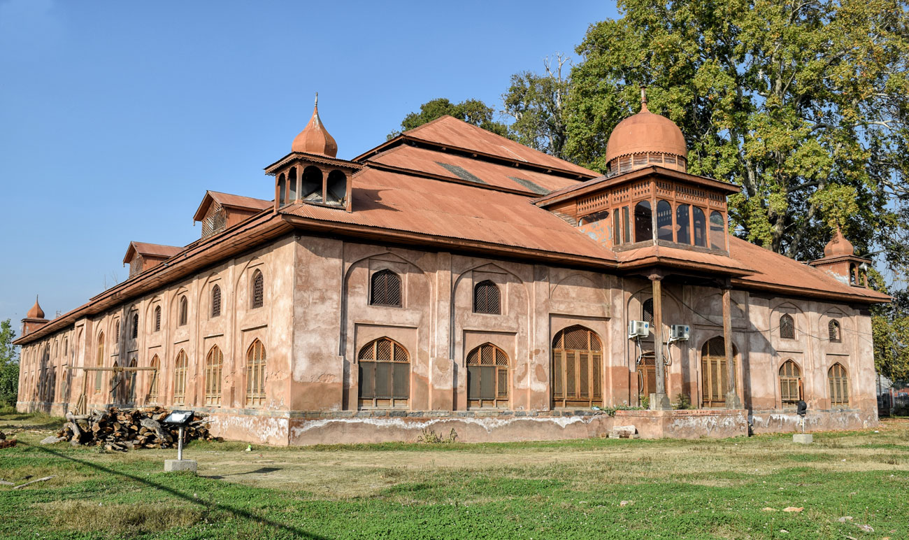 Monuments - kashmiroffbeat.com